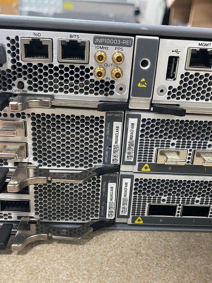 Juniper MX10003 Router W/ 2x JNP10003-RE1 & 2x JNP10003-LC2103 & 2x JNP ...