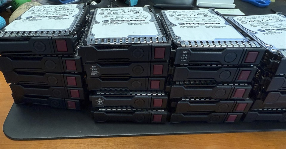 HGST HUC109060CSS600 600GB 10K SAS 2.5" SAS DRIVE W/ HP Caddy Tray | eBay