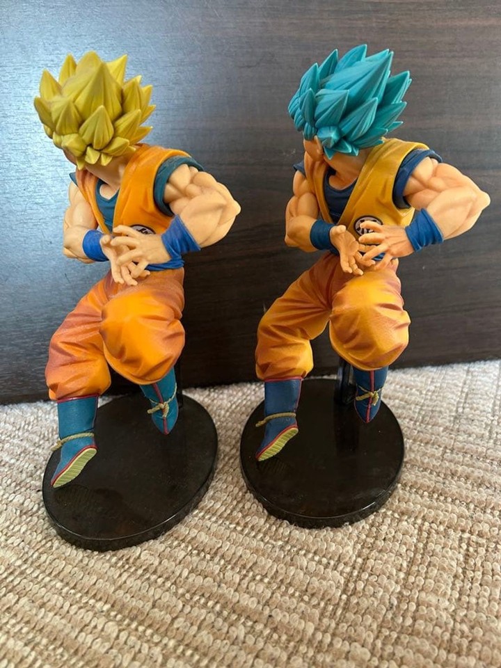 Dragon Ball Z Goku Super Saiyan Blue & Super Saiyan Figure Set 2-Pc No ...
