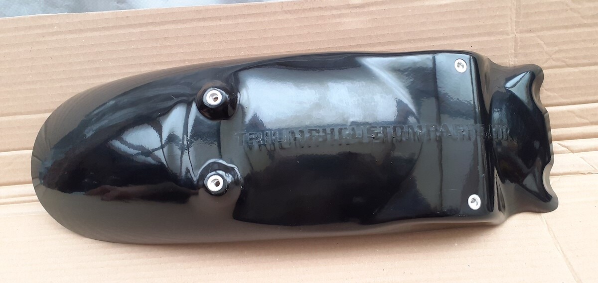 TRIUMPH T100 & T120 BONNEVILLE BLACK SHORTER REAR FENDER, SMOOTH | eBay