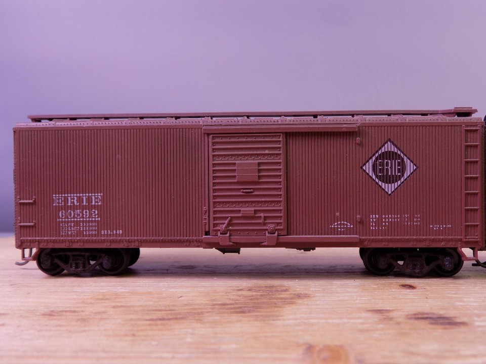 Mixed HO Scale 3 Box Cars from Kits Lot #B9 | eBay