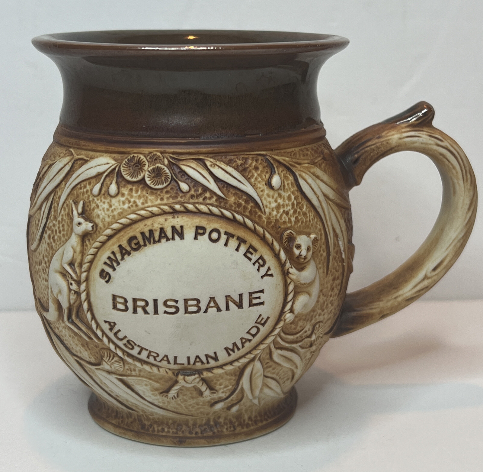 SWAGMAN Pottery Australia 3-D Coffee Mug Brisbane ~Great Detail ...