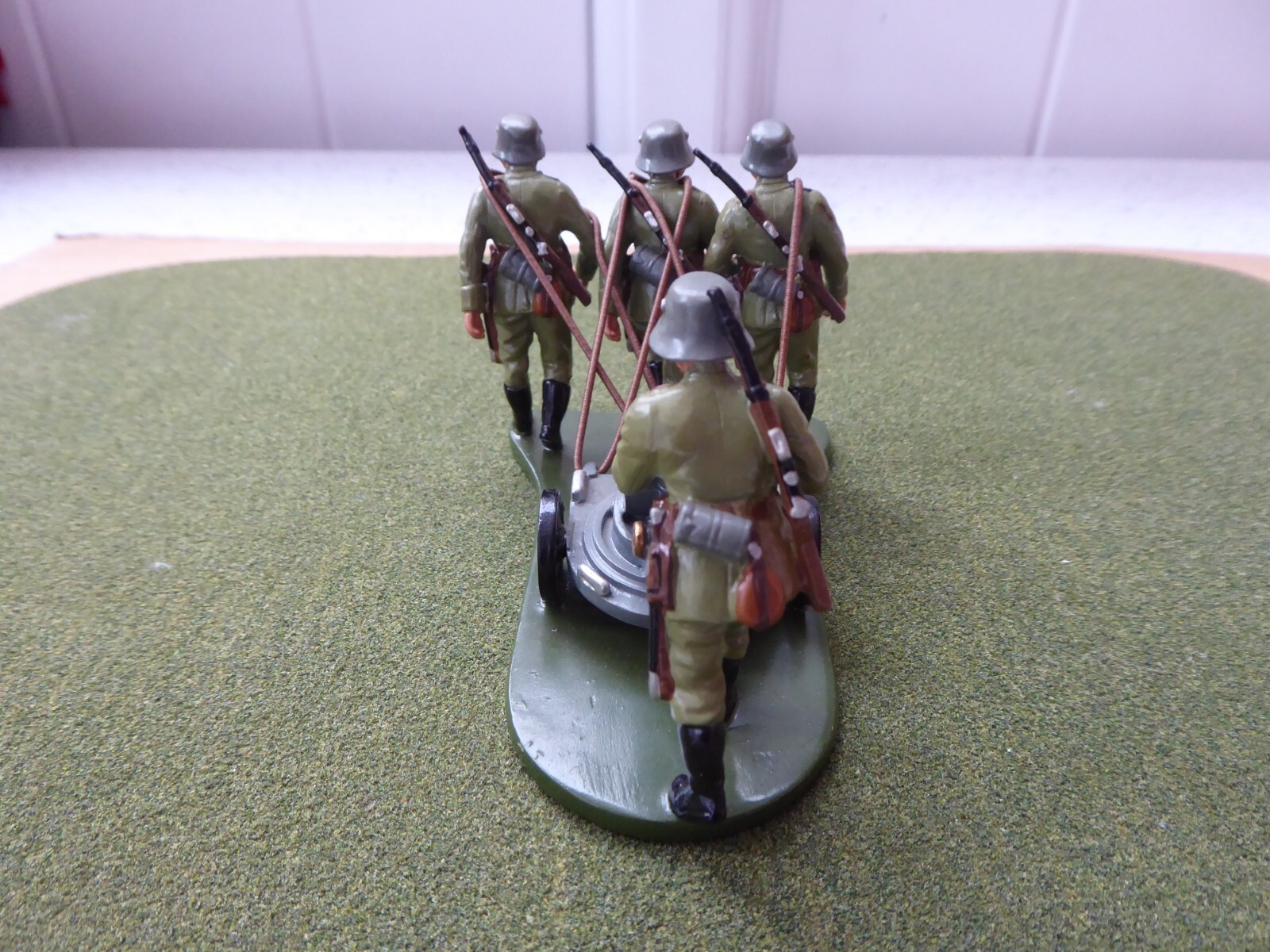 *BRITAINS : WW1 GERMAN LIGHT INFANTRY MORTAR TEAM* Figures 2004 | eBay UK