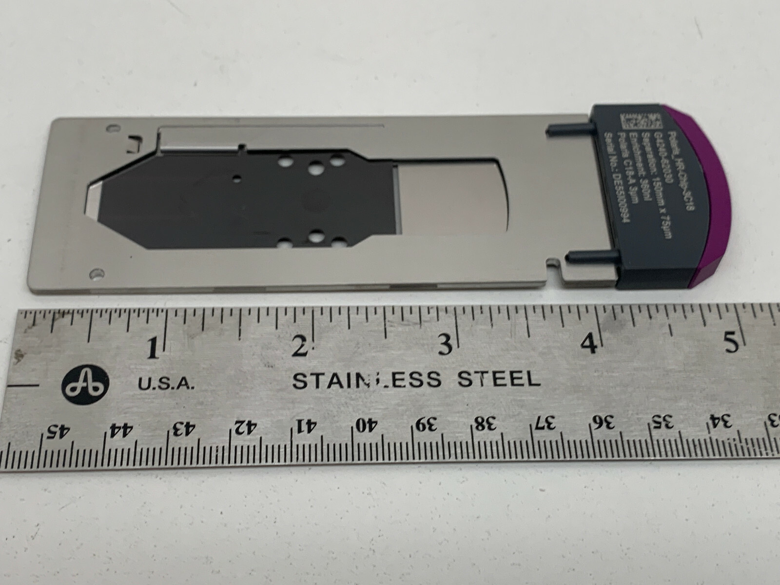 Agilent G4240-62030 Polaris HP Chip-3c18 150mm X 75um 360nl for sale ...