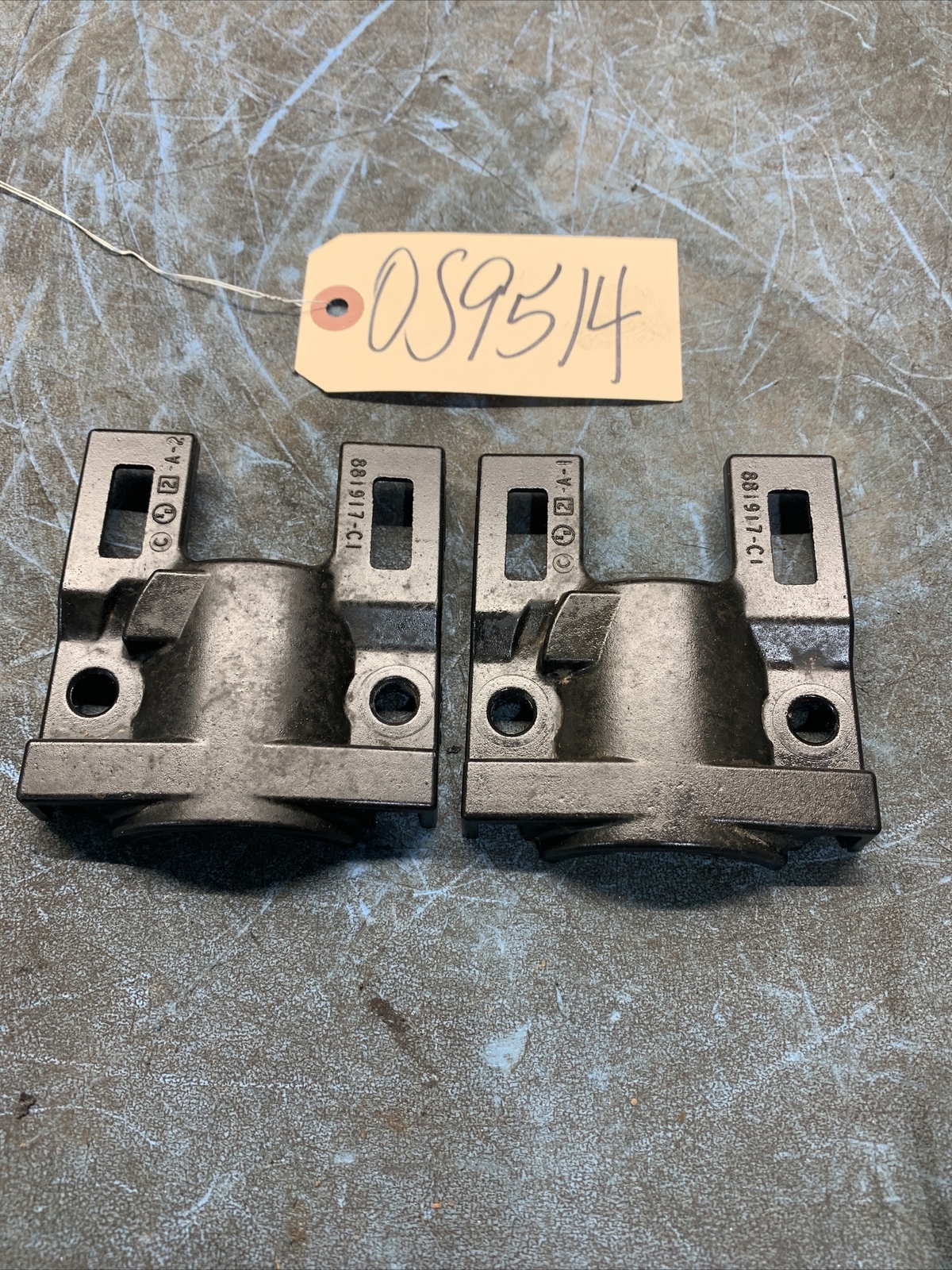 OS9514 MERCURY MARINE OUTBOARD 75 90 HP MOTOR MOUNT CLAMPS *PAIR ...