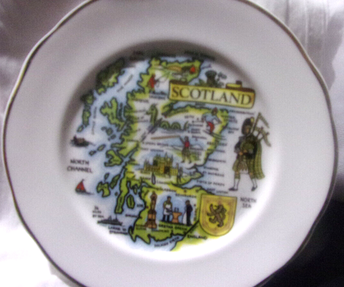 Vintage Richard Lang & Son Souvenir Scotland Plate With Gold Edge-8.25 ...
