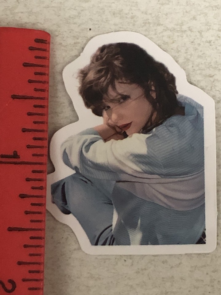 Taylor Swift Sticker Decal Taylor Looking Over Her Shoulder | eBay