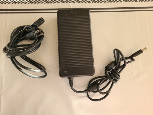 Dell 210W AC Adapter PA-7E Family D846D DA210PE1-00 - 19.5V 10.8A w ...