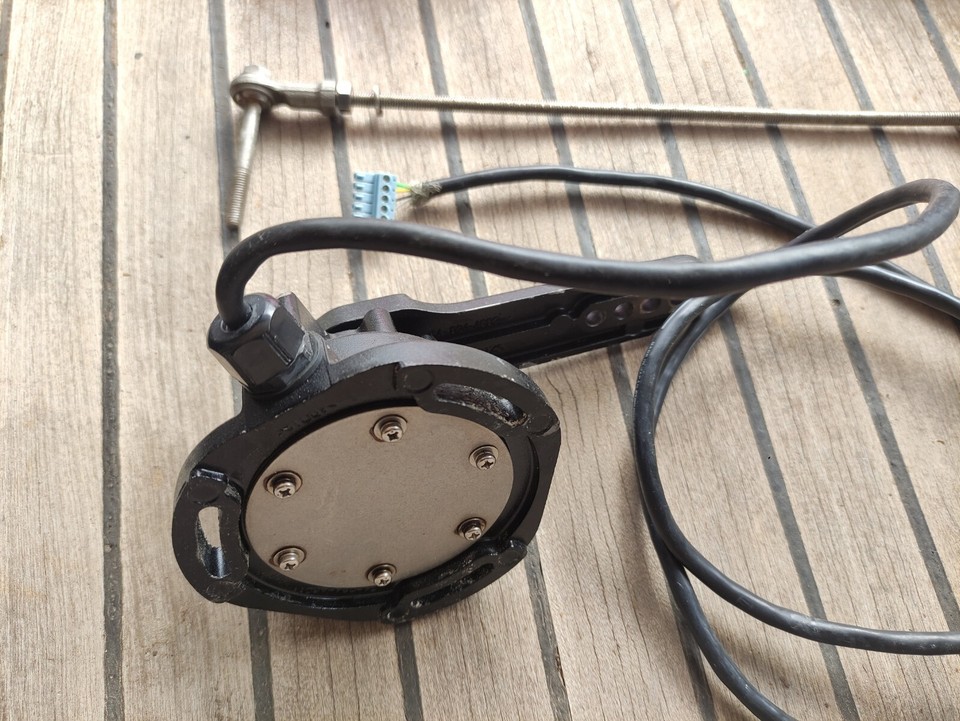 FURUNO INSTRUMENT FAP-6112 RUDDER REFERENCE UNIT, GOOD, WORKING, WITH ...