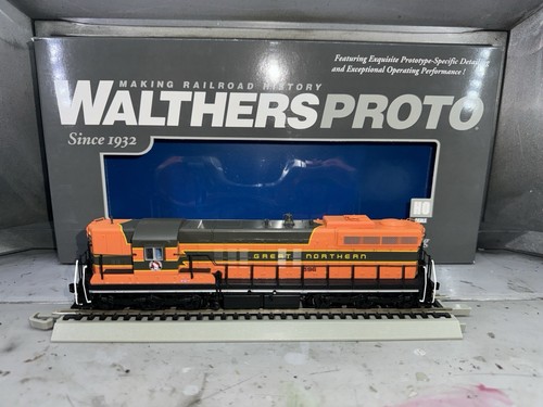 Walthers Proto SD9 HO Great Northern/Blunami/Keep Alive/Scale Sounds ...
