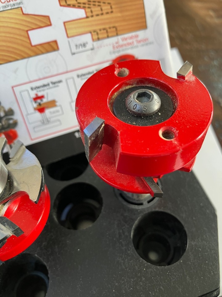 Freud item #99-764, 2 bit rail and stile bevel set, complete with box ...