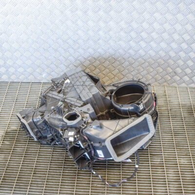 TESLA MODEL 3 Heater Matrix Box T236102-A 1099999-01-H 2019 LHD | eBay UK