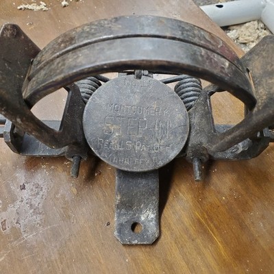 Vintage Montgomery No 1 1/2 Double Coil Spring Traps Exellent 1970s | eBay