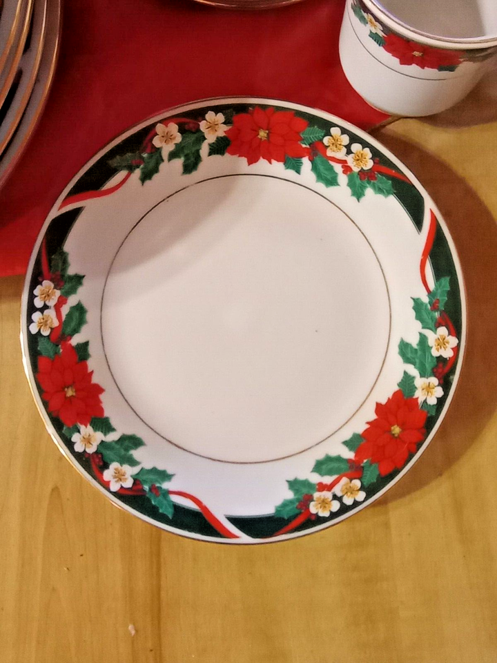 Tienshan DECK THE HALLS Christmas Poinsettia ~ 26 Piece Dinnerware Set ...