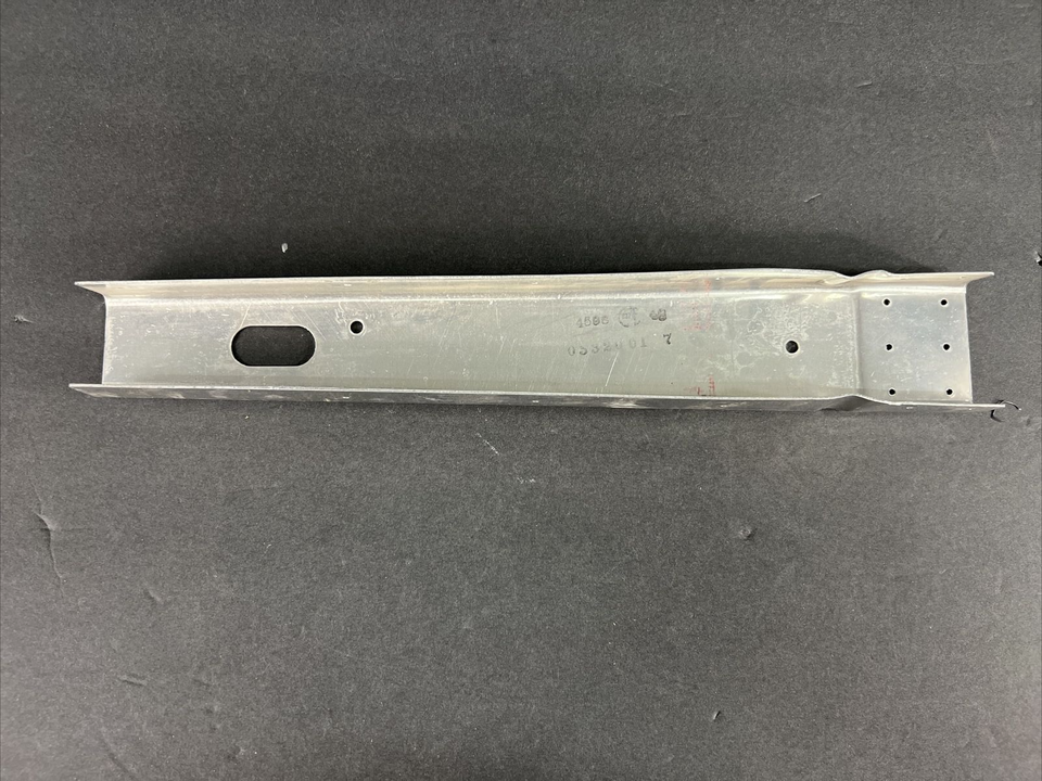 0532001-7 Cessna 172 Horizontal Stabilizer TIP | eBay