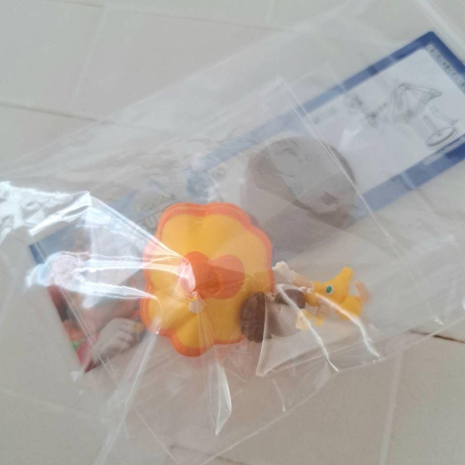 Super Mario Bros. Wonder Daisy Chocolate Egg Paper Display Unused | eBay