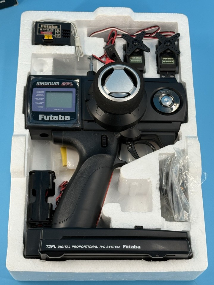 Futaba Magnum 2PL-AM Multiple Model Memory Transmitter - New in Box | eBay