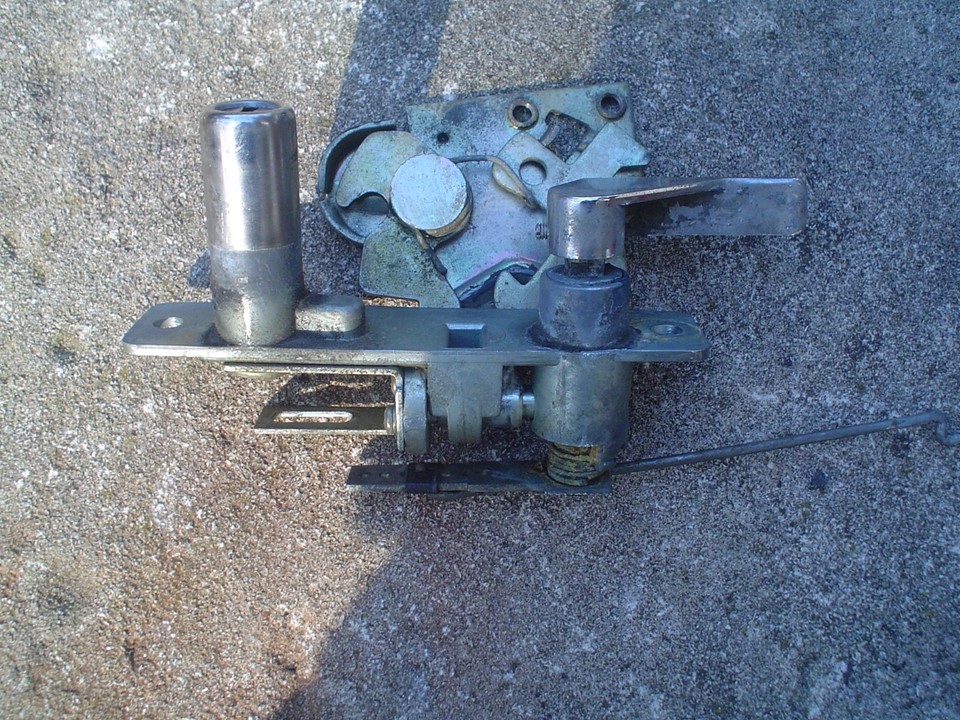 79-87 jaguar xj6 trunk latch assembly and lock cylinder with keys | eBay