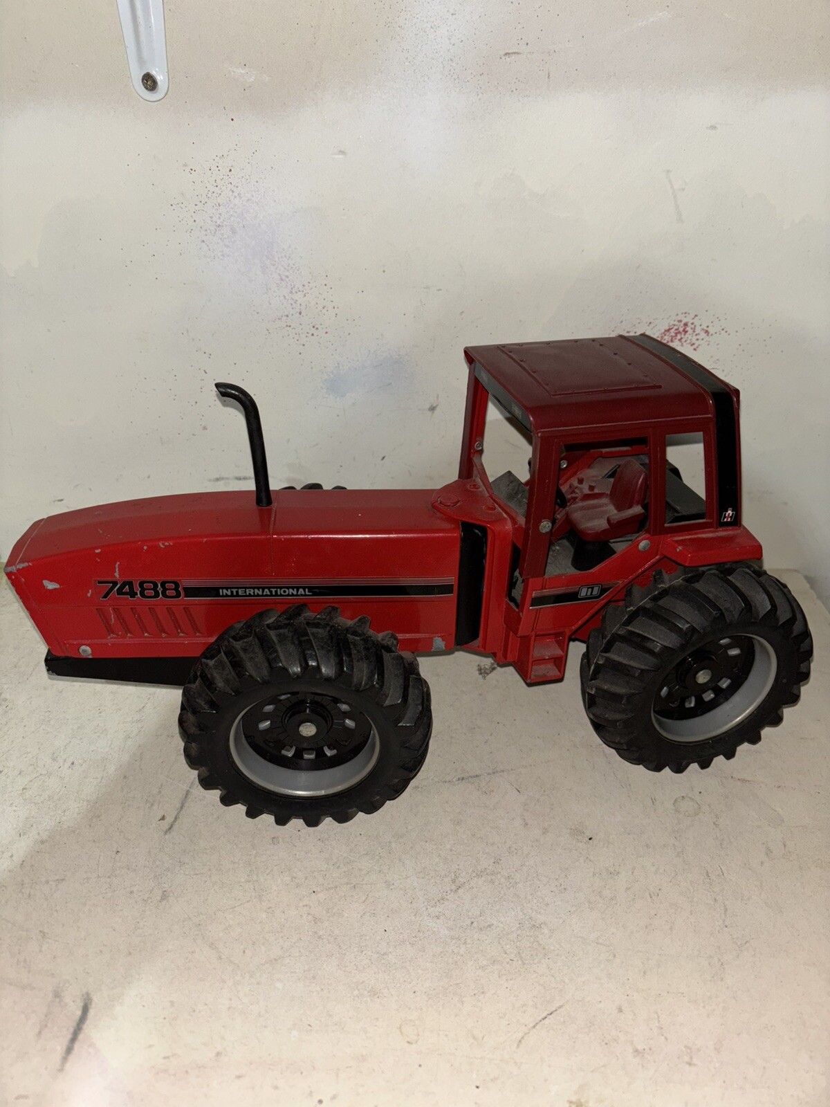 International 7488 TRACTOR 1/16th IH 2+2 Cab Articulating | eBay