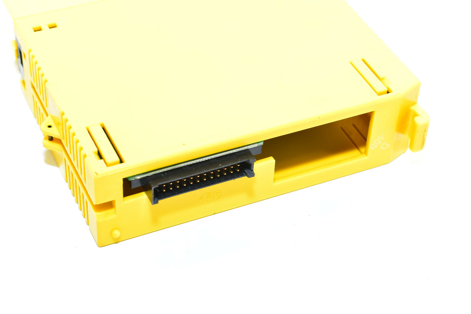 Broken Fanuc AID16D#D A03B-0819-C104#D - IO Model A - 24VDC 16Point ...