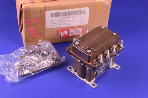 Cutler Hammer 100A 3PST 400Hz 115/200VAC Mil-Spec Relay Part # 9565H125 ...
