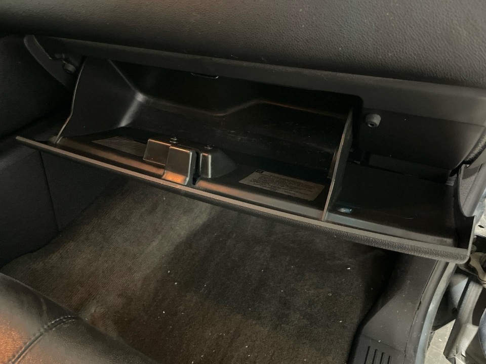 2007 - 2013 Chevy Avalanche 1500 Black Glove Box Storage Compartment | eBay