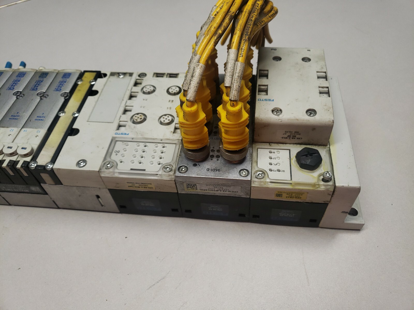 FESTO SOLENOID VALVE PNEUMATIC ASSEMBLY CPX-GE-EV MPA2-FB-EMS-4 | eBay