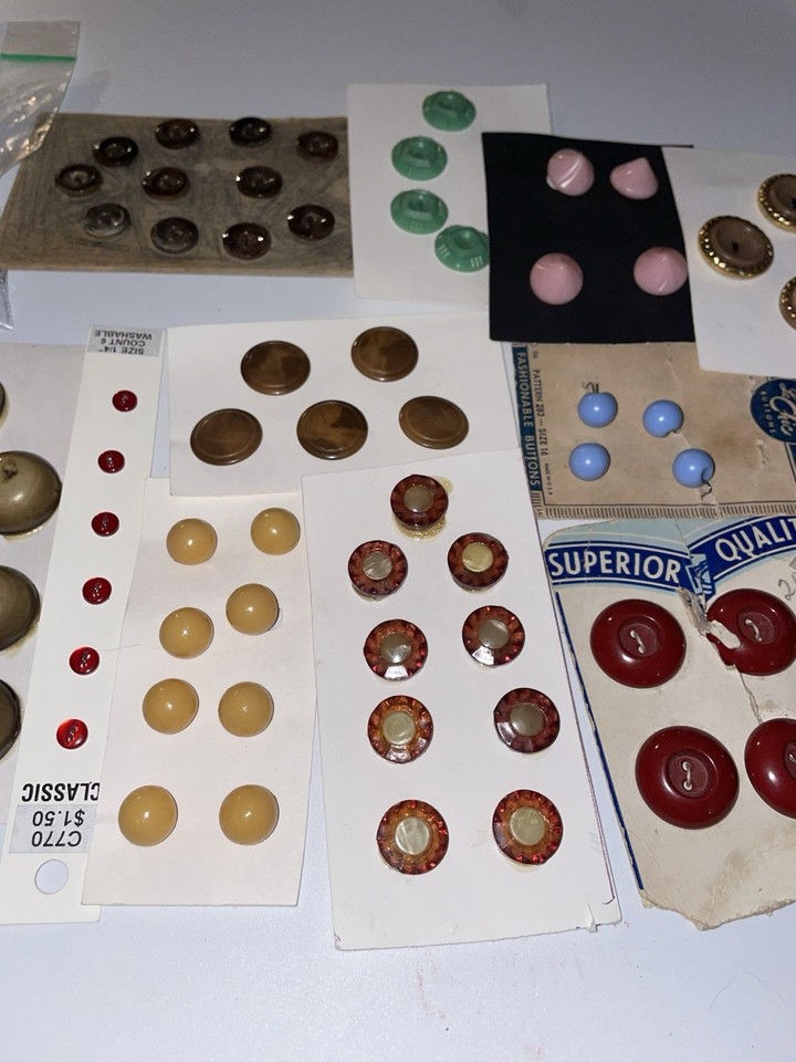 Large Lot of Vintage Cool Shaped Buttons many styles | eBay