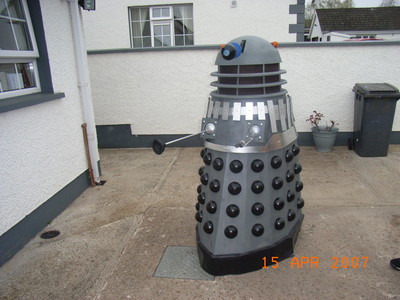 Great project. PLANS ONLY. How to build your own full size Dalek ...