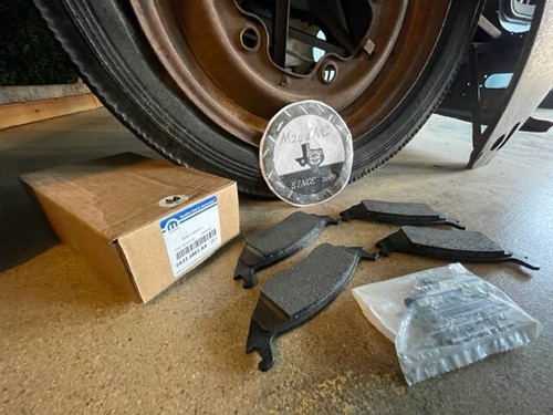 (1) 02-18 Dodge Ram 1500 Rear Brake Pad Mopar New Rear Pad Kit OEM ...