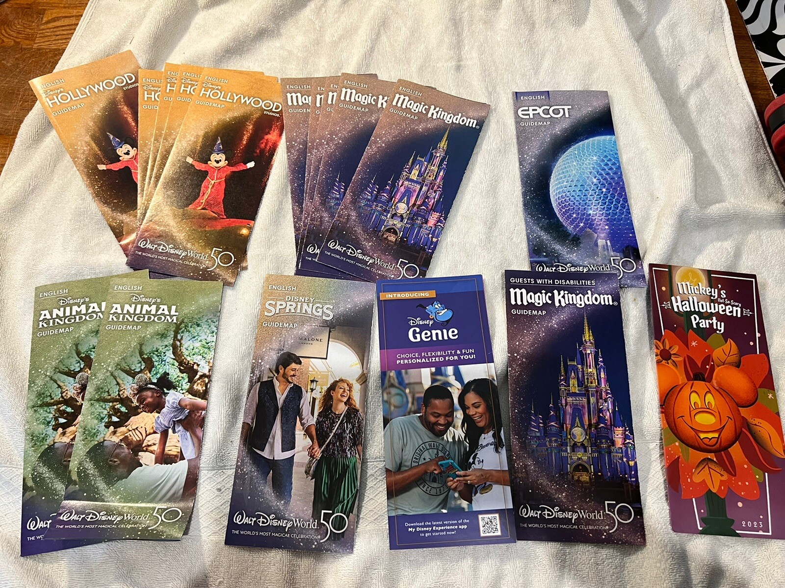 Lot Of Walt Disney World Brochures | eBay