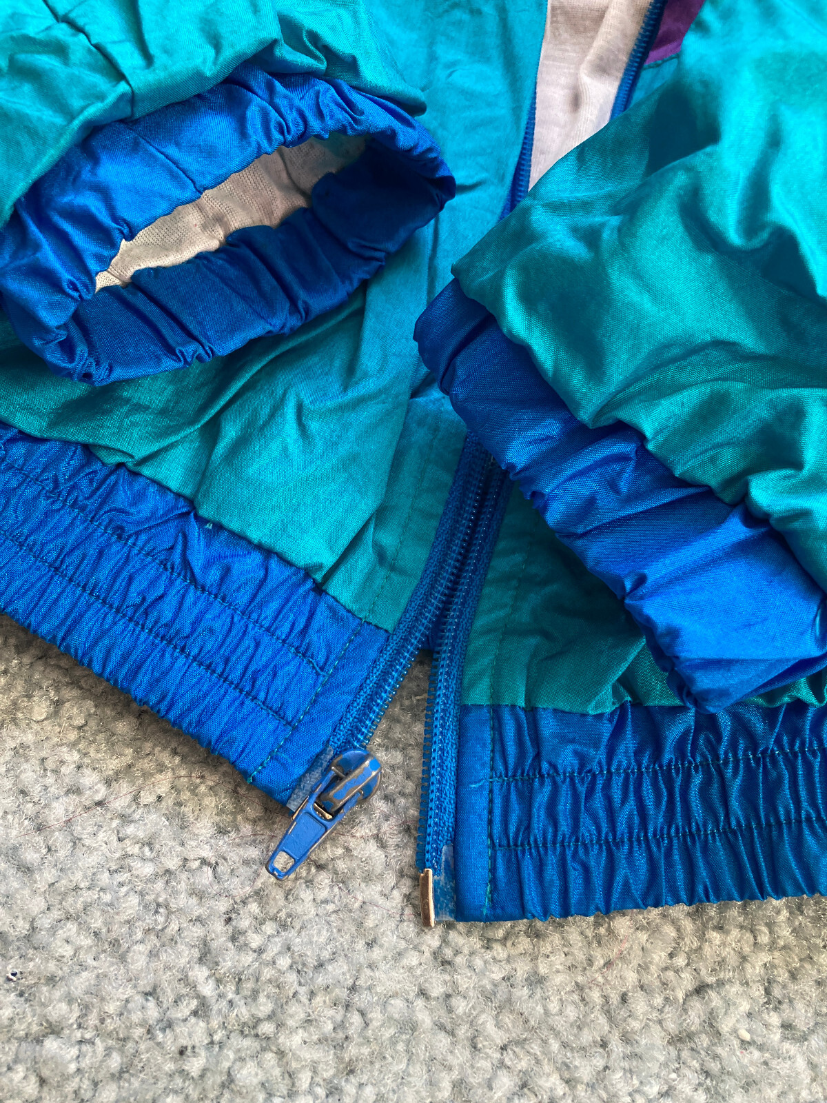 Vintate 80s Athletic Works colorful windbreaker - Wom… - Gem