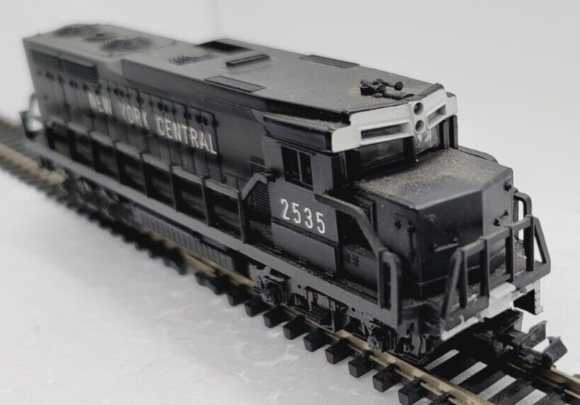 Lima GP30 New York Central 2535 Diesel Locomotive N Scale | eBay