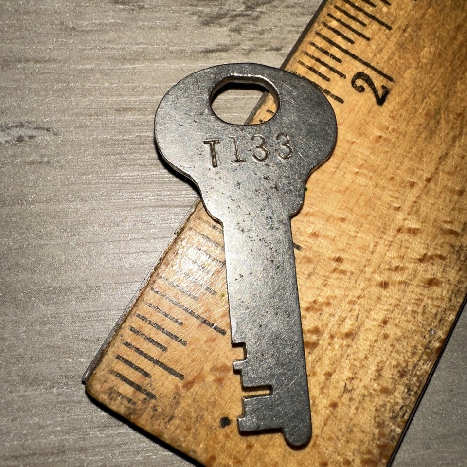 Antique Skeleton Key Corbin #T133 Flat Legit Antique Key! | eBay