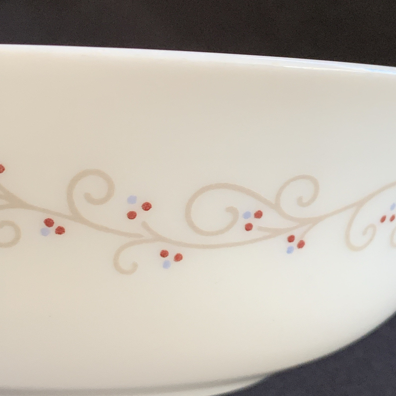 Arcopal Sentiments Bowl Cereal Salad Dessert 1980 France 6.25” Vine ...