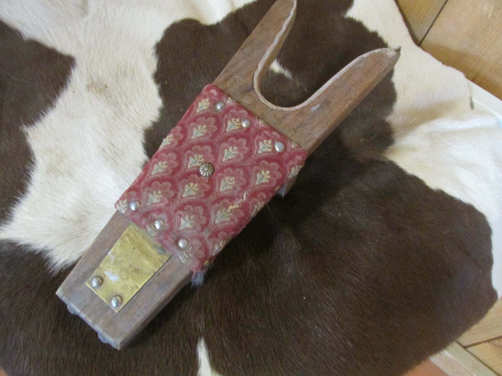 Oak and brass vintage boot jack with nice decorative … - Gem