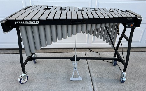 Musser Vibraphone M55 with Cover and working motor | eBay