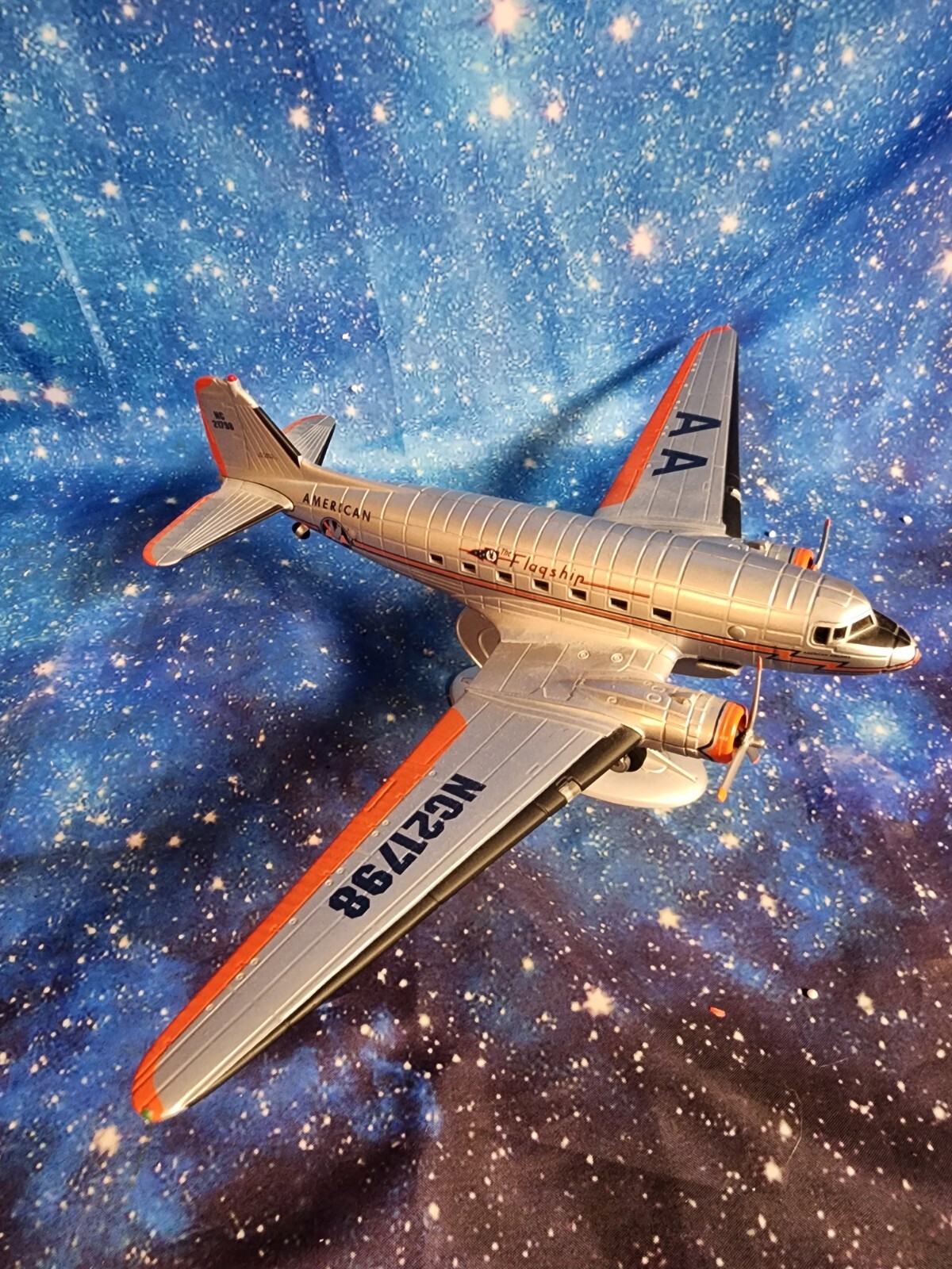 Vintage Ertl DC-3 American Airlines "The Flagship" Large Metal Airplane ...