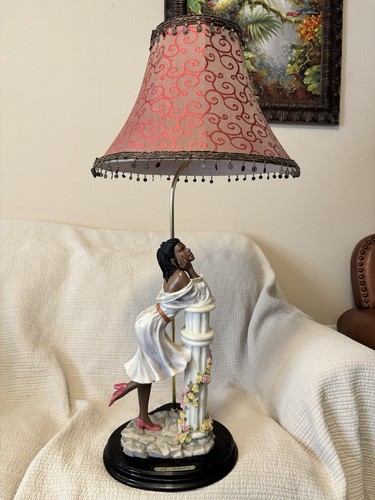 Large Ok Collection Resin Shaded Lamp! Beautiful Black Lady With ...