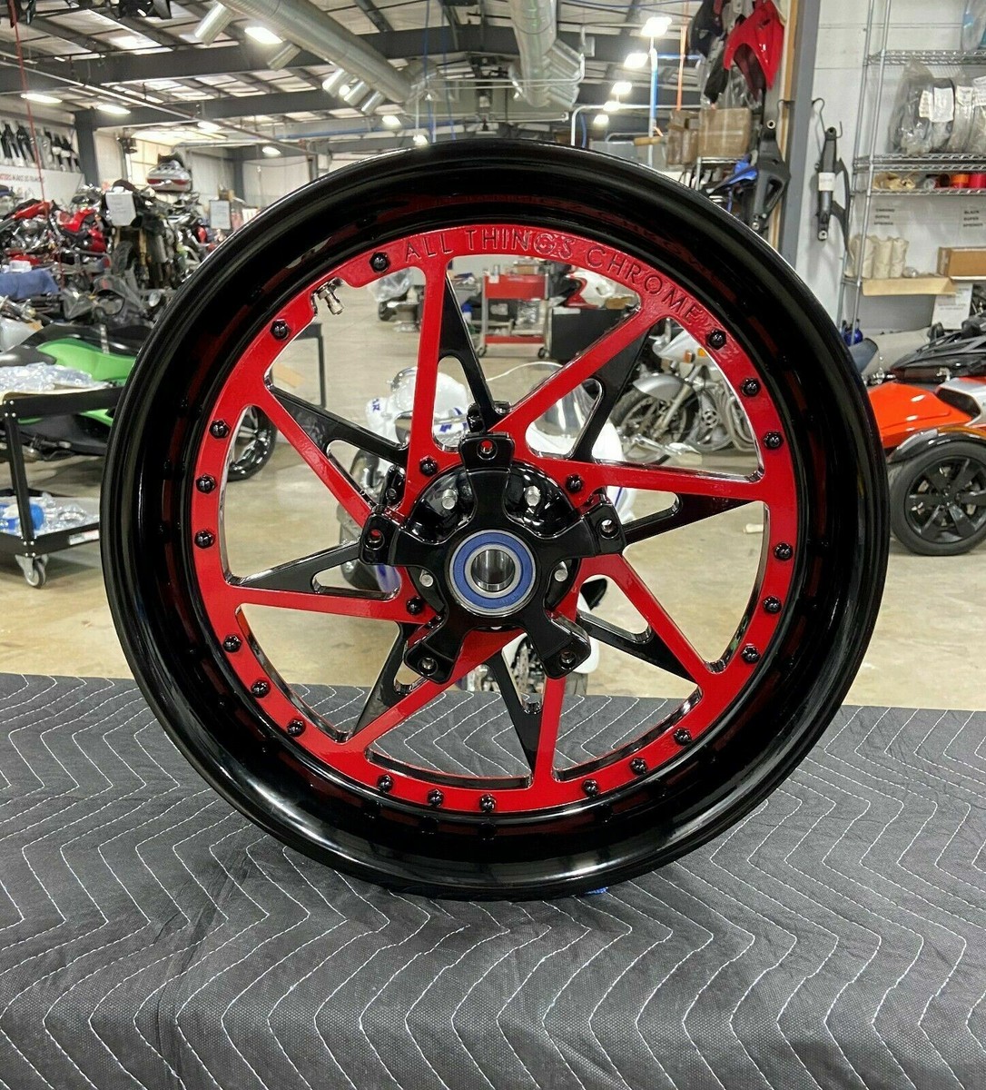 2004 R1 Red And Black