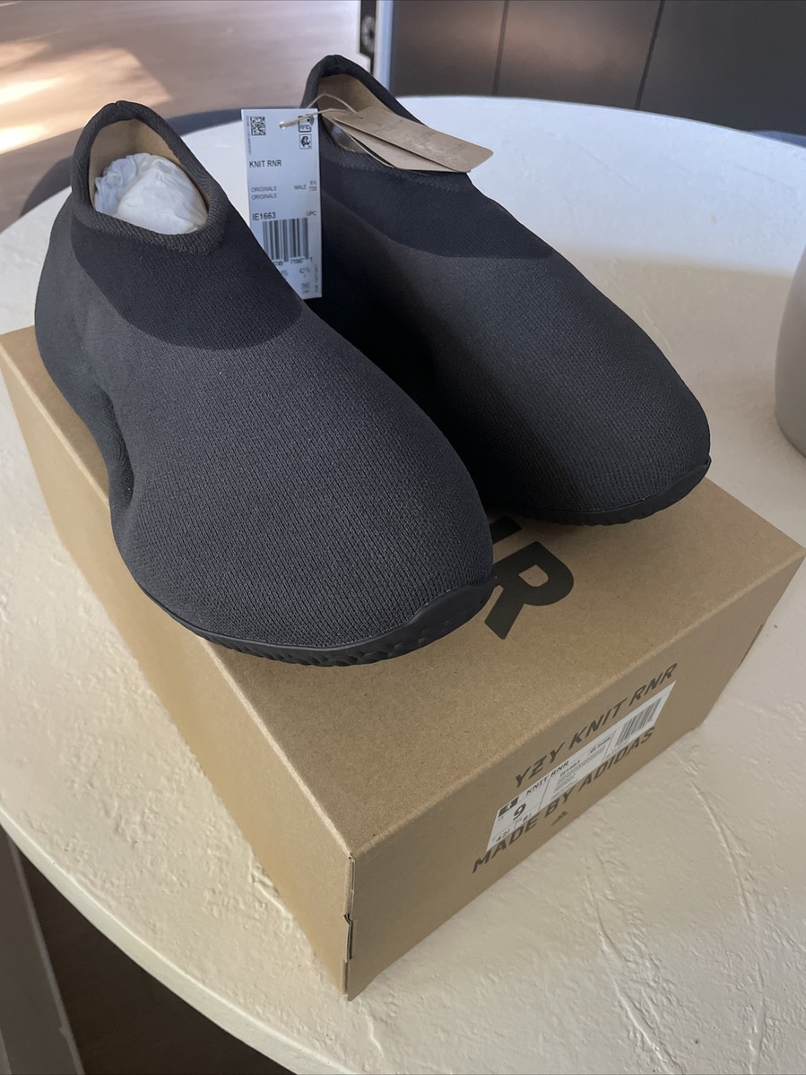 Runner Black Yeezy Foam Runner Navy 🥗 Yeezy Knit RNR Runner Fade Onyx ...