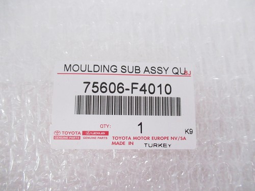 Genuine OEM Toyota 75606-F4010 Left Wheel Arch Opening Molding 2018 ...