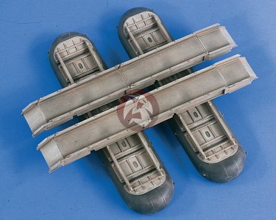 Verlinden 1/48 US M2 Steel Treadway w/Inflatable Pontoon Bridge System ...