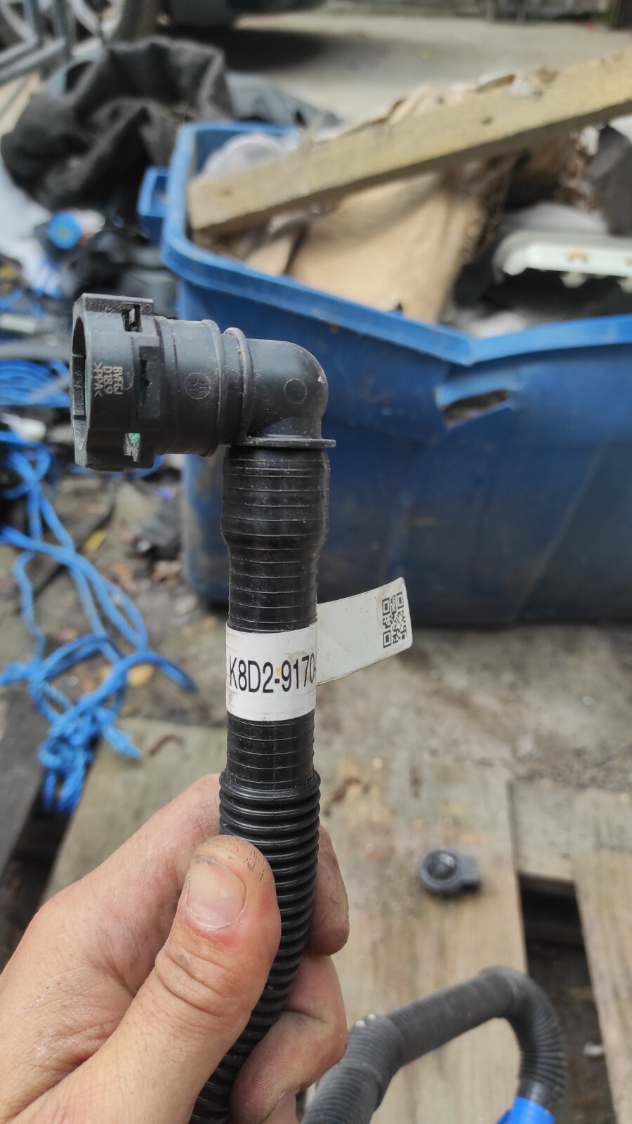Land Rover Evoque II AdBlue supply pipe K8D2-9170-AA Bin46 | eBay UK