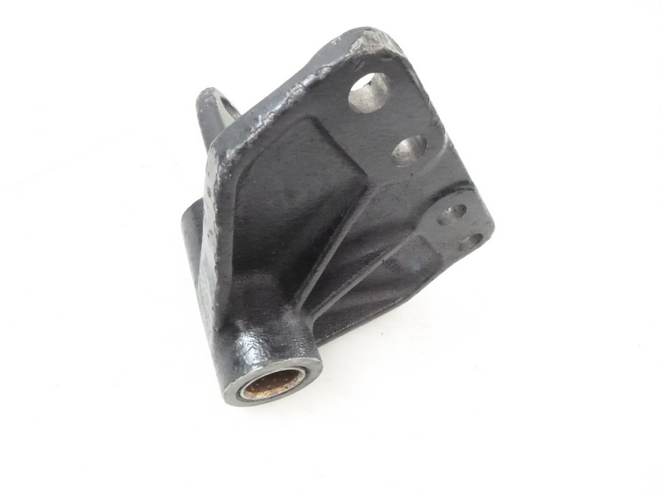 477009C1 BRACKET ASSEMBLY FRONT SPRING REAR See Desc | eBay