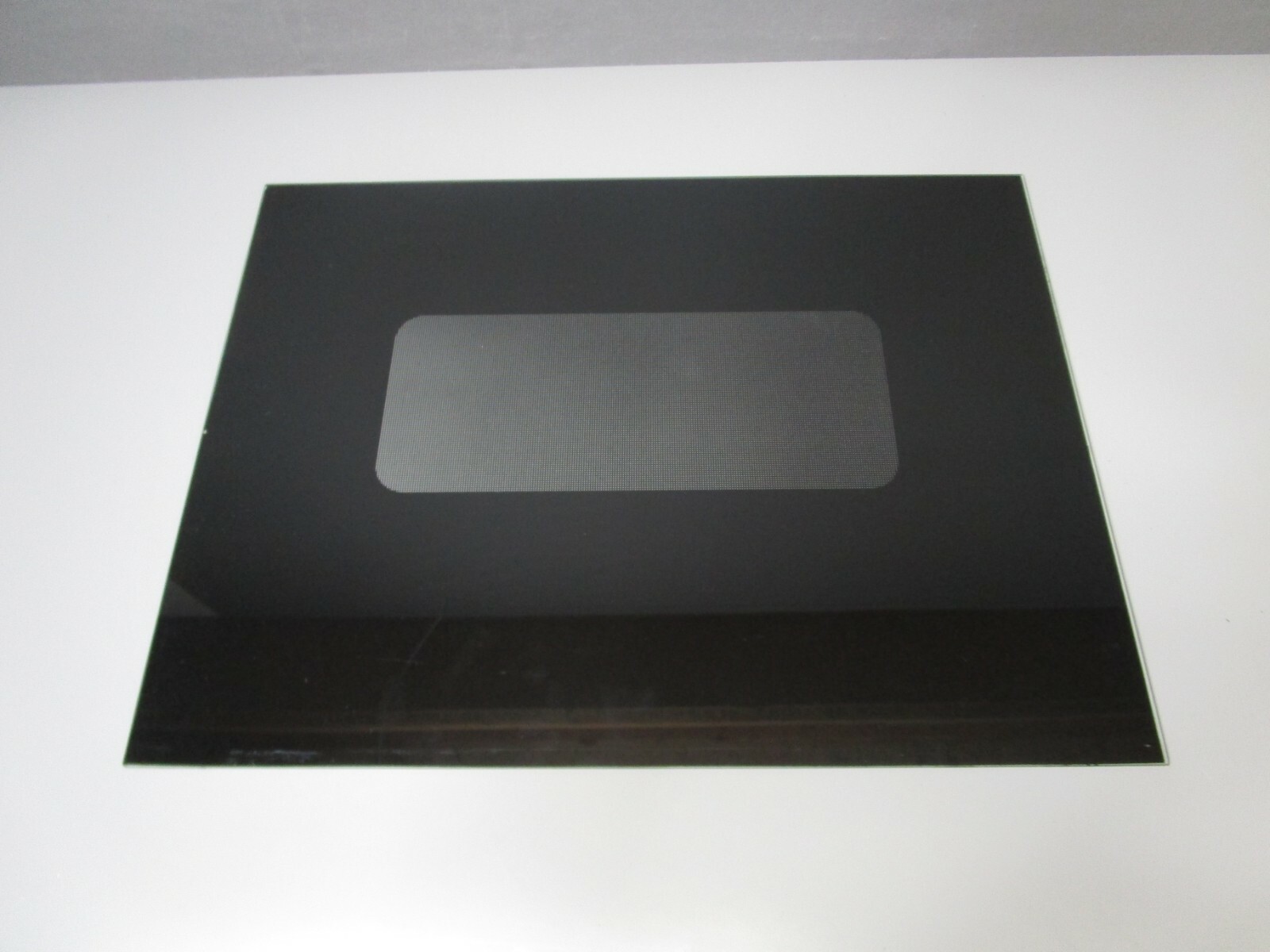 Frigidaire Wall Oven Outer Door Glass, Black (26 1/2" x 19 13/16 ...