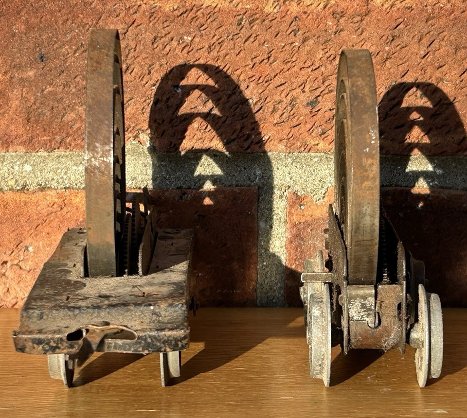 Vintage Original Old Pair 2x Metal Clockwork Wind Up Trains Train ...
