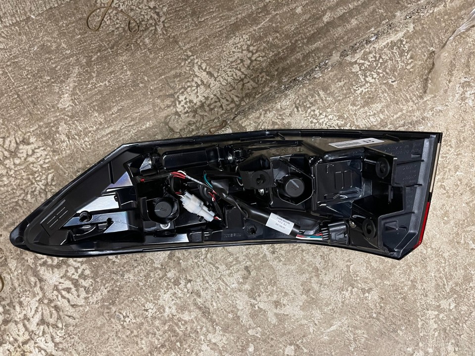 NEW OEM 2019-2022 NISSAN PATHFINDER TAIL LIGHT ASSEMBLY - PASSENGER ...