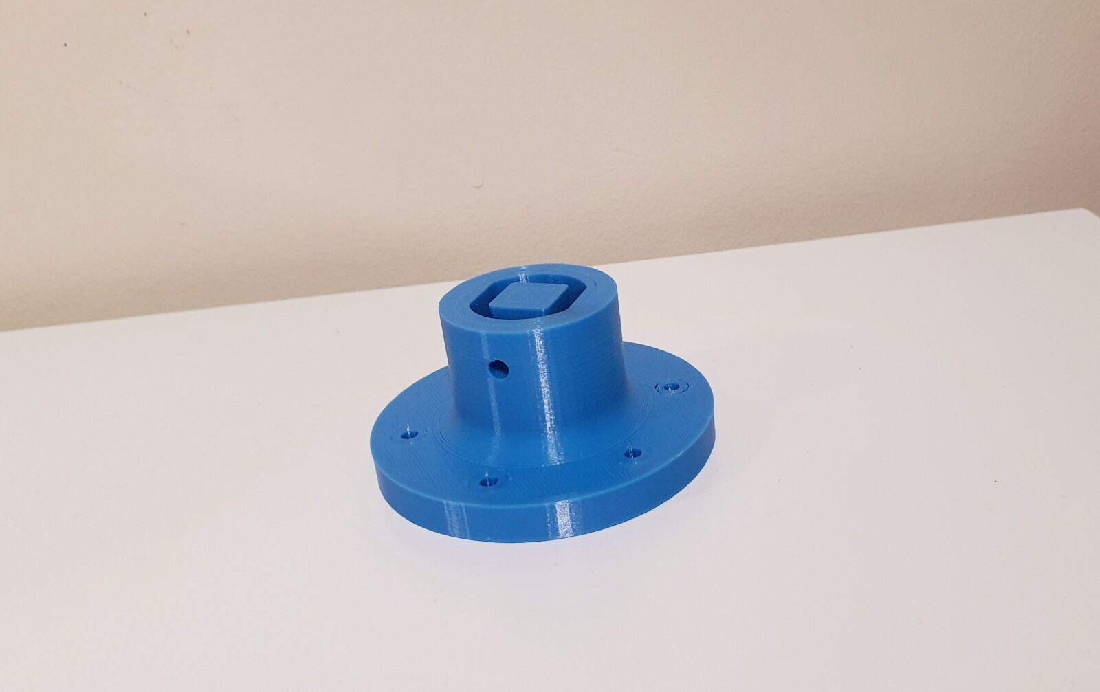 THRUSTMASTER TMX PRO WHEEL ADAPTER 3d printed ramdom color aus made ...