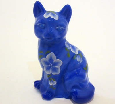 Fenton Periwinkle Blue Slag Glass Cat Figurine-floral -Wonderful ...
